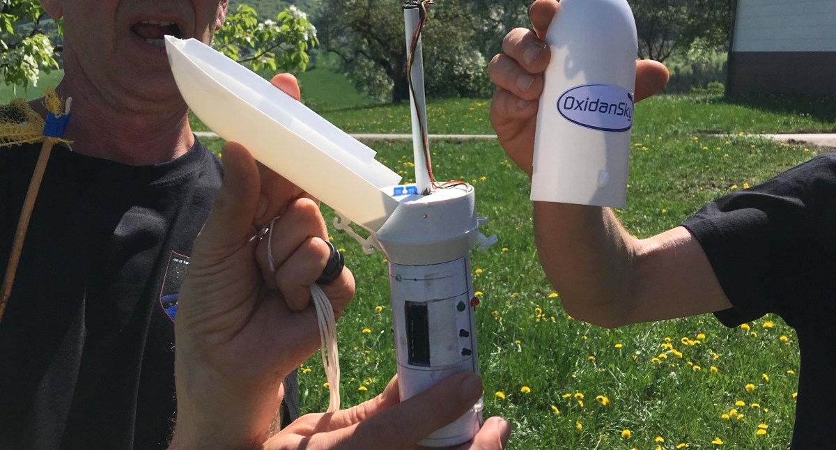 Launch fest: Not Without My Handbag – THE PARODY SPACE AGENCY